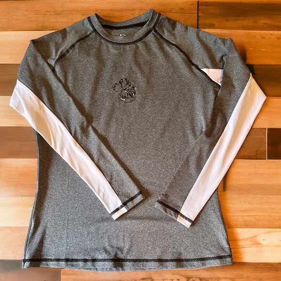 burnside | Swim | 88 Burnside Long Sleeve Gray White Rash Guard Sun ...